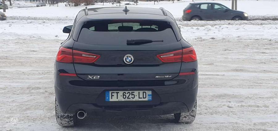Black BMW X2 2020 in Taurage, with an engine capacity of 1.50 L and mileage of 194 thousand km for 12900 €, photo 9 on AUTOMOTO.COM.LV