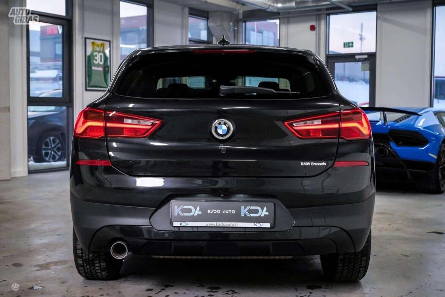 Black BMW X2 2020 in Marijampole, with an engine capacity of 1.50 L and mileage of 110 thousand km for 19450 €, photo 12 on AUTOMOTO.COM.LV