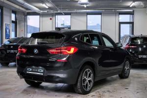 Black BMW X2 2020 in Marijampole, with an engine capacity of 1.50 L and mileage of 110 thousand km for 19450 €, photo 14 on AUTOMOTO.COM.LV