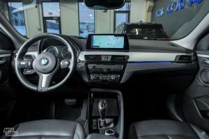 Black BMW X2 2020 in Marijampole, with an engine capacity of 1.50 L and mileage of 110 thousand km for 19450 €, photo 18 on AUTOMOTO.COM.LV
