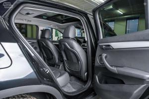 Black BMW X2 2020 in Marijampole, with an engine capacity of 1.50 L and mileage of 110 thousand km for 19450 €, photo 34 on AUTOMOTO.COM.LV