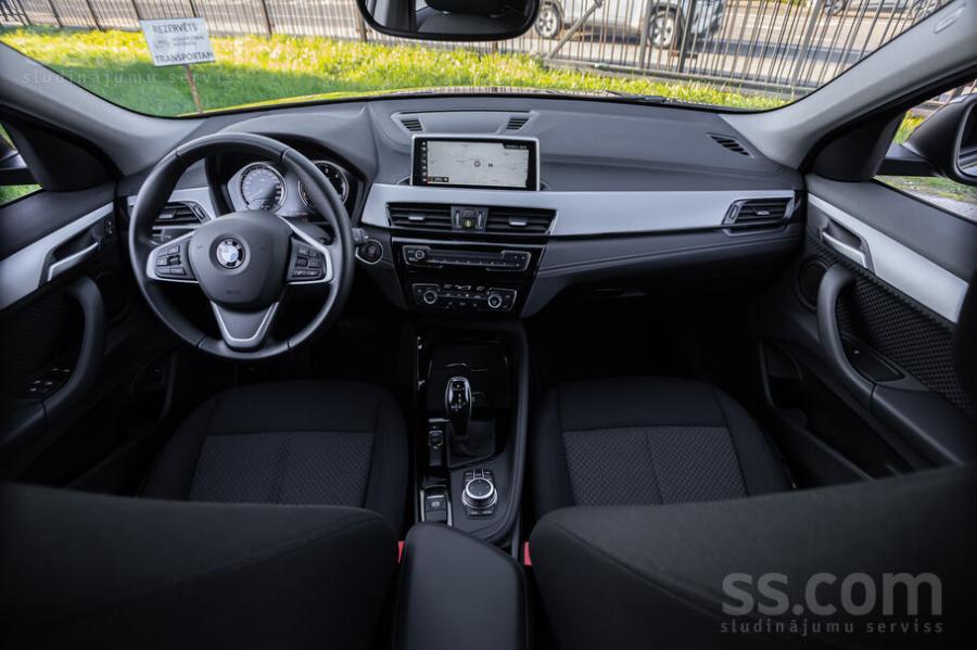 Melns BMW X2 2020 Jelgava, ar dzinēja tilpumu 2.00 L un nobraukumu 0 tūkst. km par 17890 €, foto 14 vietnē AUTOMOTO.COM.LV