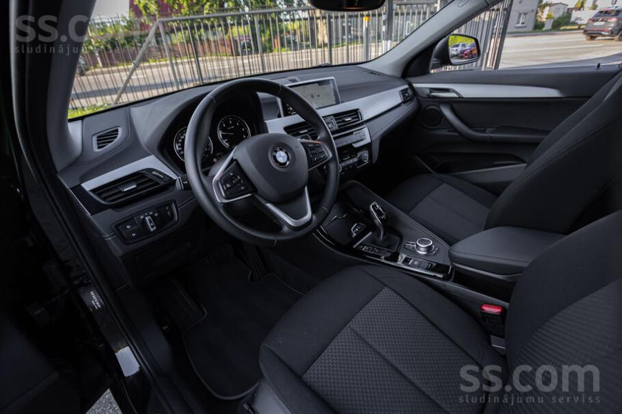 Melns BMW X2 2020 Jelgava, ar dzinēja tilpumu 2.00 L un nobraukumu 0 tūkst. km par 17890 €, foto 16 vietnē AUTOMOTO.COM.LV