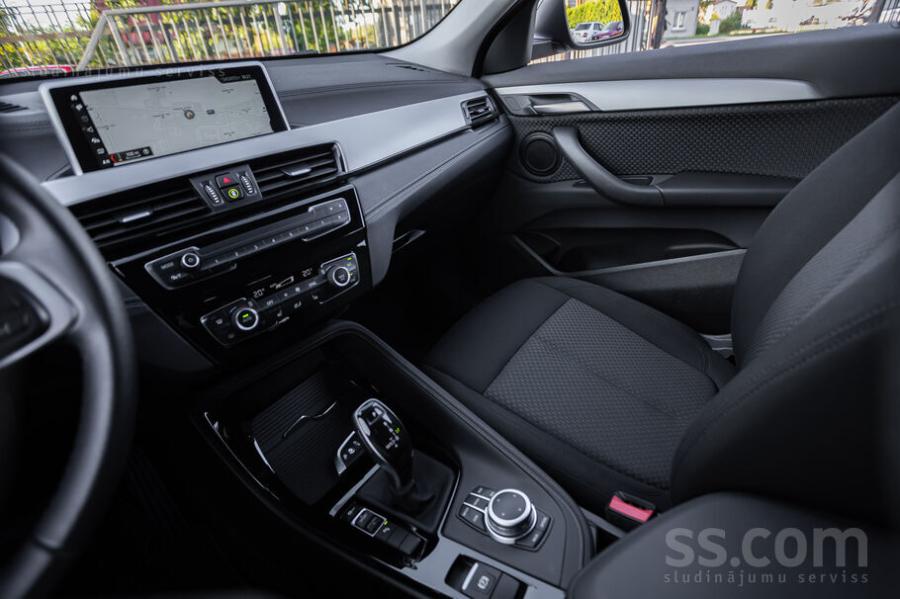 Melns BMW X2 2020 Jelgava, ar dzinēja tilpumu 2.00 L un nobraukumu 0 tūkst. km par 17890 €, foto 18 vietnē AUTOMOTO.COM.LV