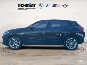 Black BMW X2 2021 in Kaunas, with an engine capacity of 1.50 L and mileage of 23 thousand km for 26190 €, photo 4 on AUTOMOTO.COM.LV