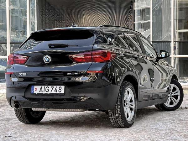 Black BMW X2 2021 in Vilnius, with an engine capacity of 1.50 L and mileage of 93 thousand km for 18990 €, photo 5 on AUTOMOTO.COM.LV