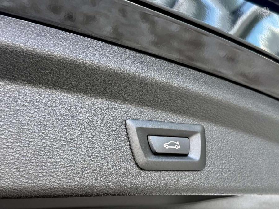 Черный БМВ X2 2021 в Вильнюс, объемом двигателя 1.50 л и пробегом 93 тыс. км за 18990 €, фото 22 на AUTOMOTO.COM.LV