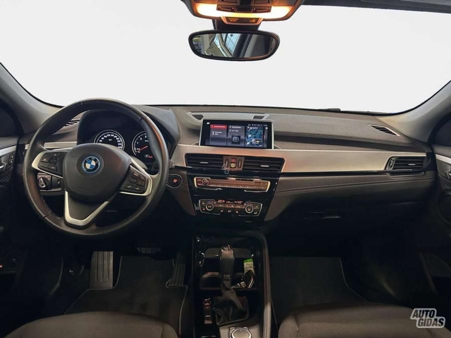 Melns BMW X2 2022 Kauņa, ar dzinēja tilpumu 1.50 L un nobraukumu 30 tūkst. km par 32056 €, foto 13 vietnē AUTOMOTO.COM.LV