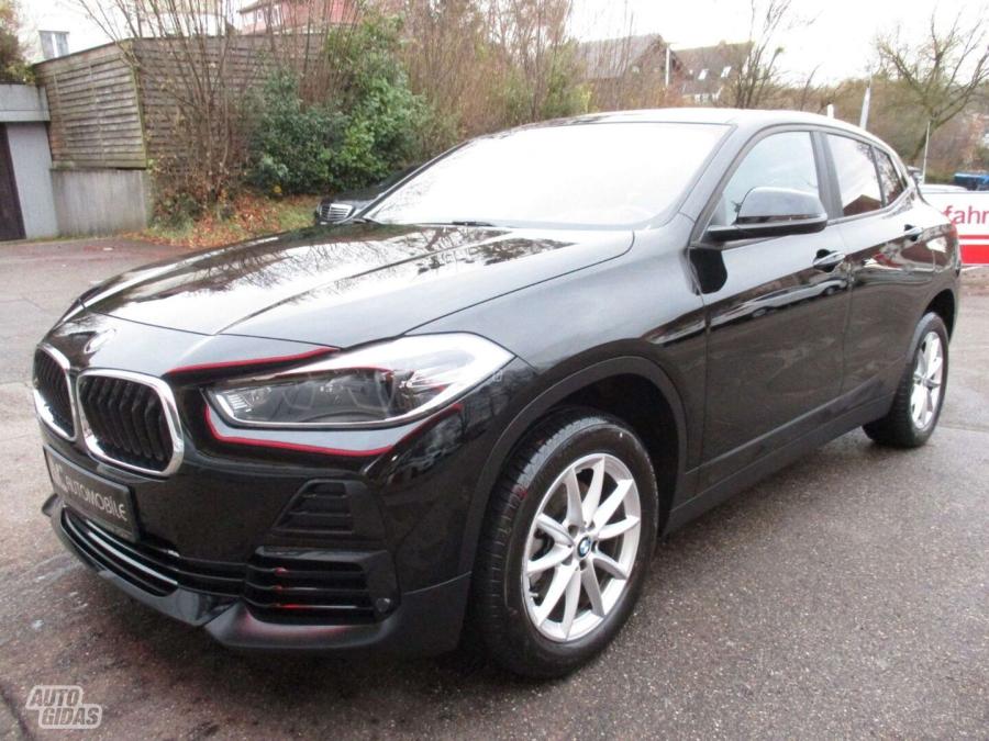 Black BMW X2 2023 in Kaunas, with an engine capacity of 1.50 L and mileage of 29 thousand km for 28925 €, photo 1 on AUTOMOTO.COM.LV