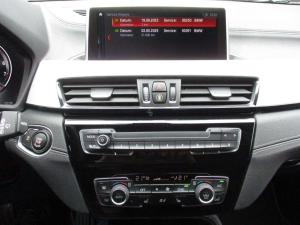 Black BMW X2 2023 in Kaunas, with an engine capacity of 1.50 L and mileage of 29 thousand km for 28925 €, photo 12 on AUTOMOTO.COM.LV