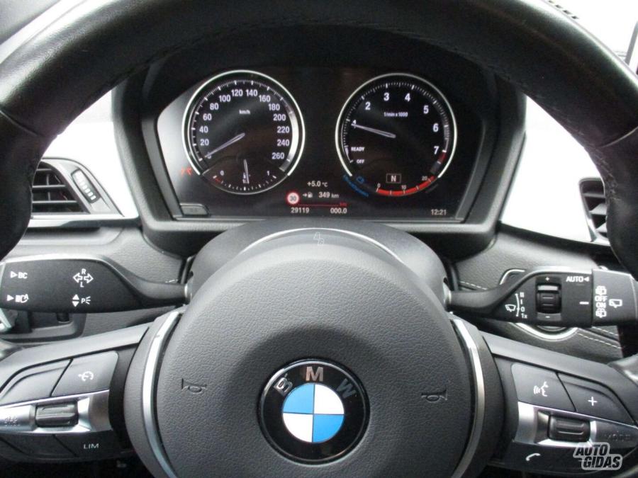 Black BMW X2 2023 in Kaunas, with an engine capacity of 1.50 L and mileage of 29 thousand km for 28925 €, photo 14 on AUTOMOTO.COM.LV