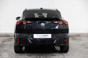 Black BMW X2 2024 in Vilnius, with an engine capacity of 2.00 L and mileage of 82 thousand km for 38991 €, photo 10 on AUTOMOTO.COM.LV