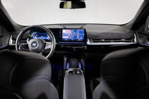 Black BMW X2 2024 in Vilnius, with an engine capacity of 2.00 L and mileage of 82 thousand km for 38991 €, photo 15 on AUTOMOTO.COM.LV