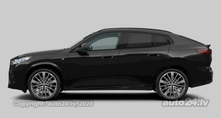 Black BMW X2 2024 in Tallinn, with an engine capacity of 2.00 L and mileage of 77 thousand km for 39900 €, photo 4 on AUTOMOTO.COM.LV