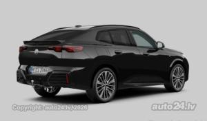 Black BMW X2 2024 in Tallinn, with an engine capacity of 2.00 L and mileage of 77 thousand km for 39900 €, photo 5 on AUTOMOTO.COM.LV