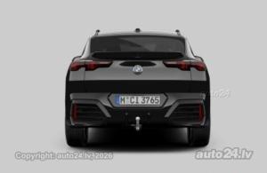 Black BMW X2 2024 in Tallinn, with an engine capacity of 2.00 L and mileage of 77 thousand km for 39900 €, photo 6 on AUTOMOTO.COM.LV
