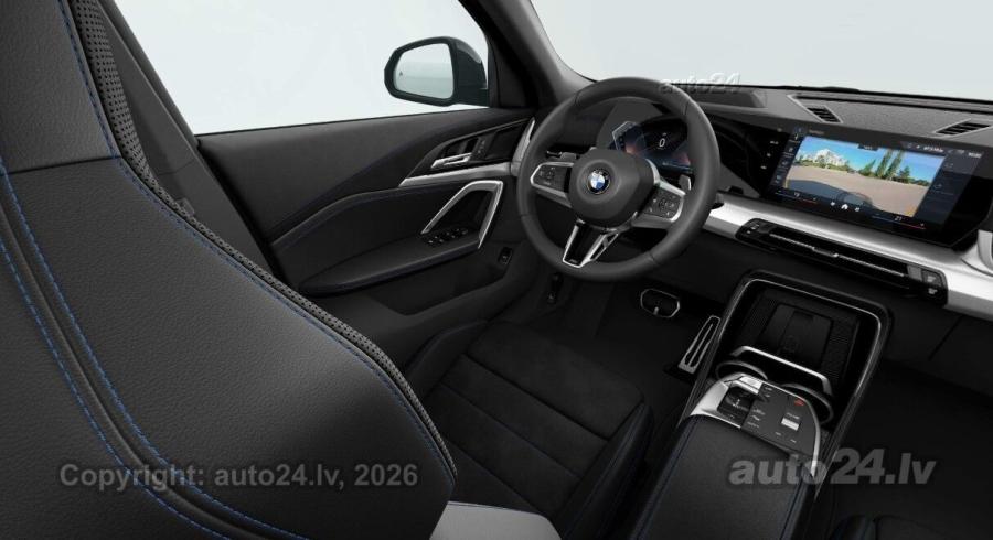 Black BMW X2 2024 in Tallinn, with an engine capacity of 2.00 L and mileage of 77 thousand km for 39900 €, photo 8 on AUTOMOTO.COM.LV