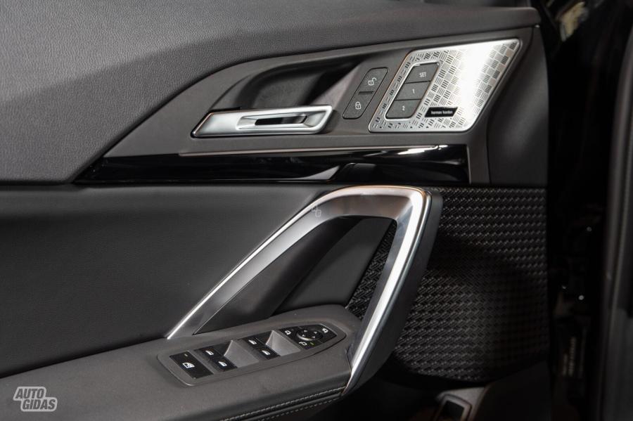Melns BMW X2 2025 Kauņa, ar dzinēja tilpumu 2.00 L un nobraukumu 46 tūkst. km par 38771 €, foto 20 vietnē AUTOMOTO.COM.LV