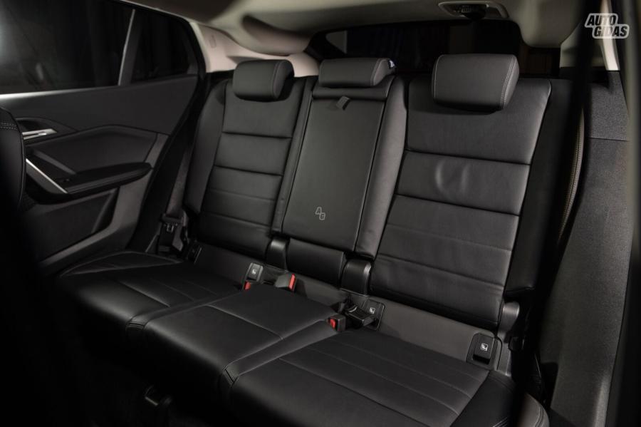 Melns BMW X2 2025 Kauņa, ar dzinēja tilpumu 2.00 L un nobraukumu 46 tūkst. km par 38771 €, foto 23 vietnē AUTOMOTO.COM.LV