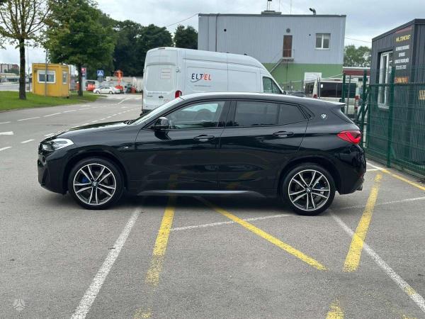 Black BMW X2 2019 in Klaipeda, with an engine capacity of 2.00 L and mileage of 163 thousand km for 17900 €, photo 6 on AUTOMOTO.COM.LV