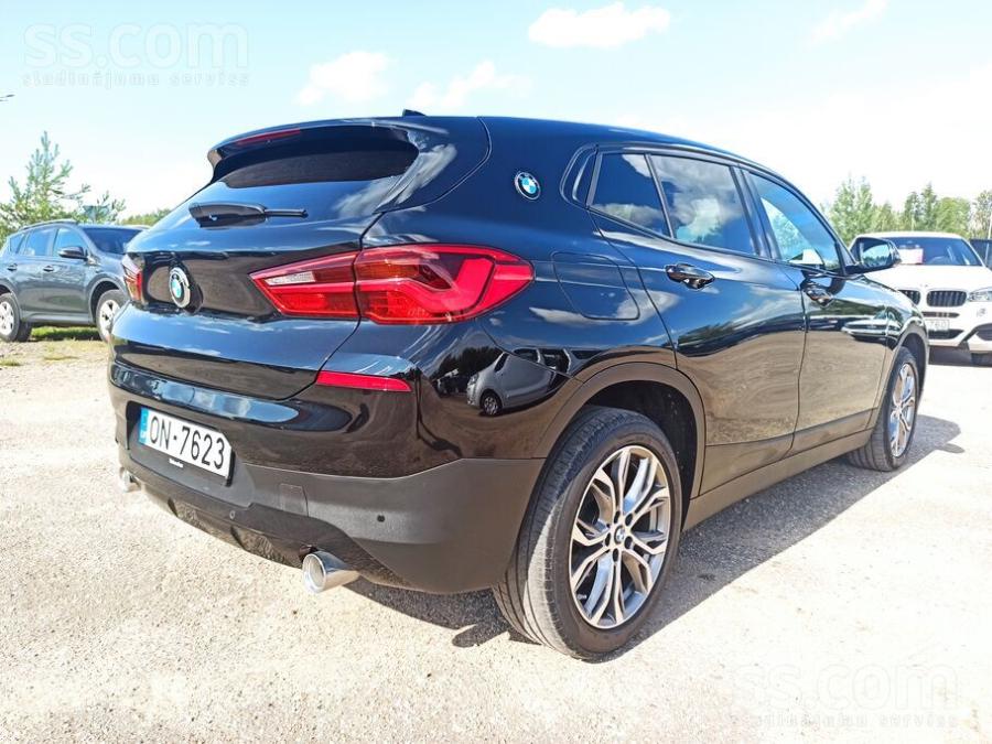 Black BMW X2 2019 in Daugavpils, with an engine capacity of 2.00 L and mileage of 0 thousand km for 20300 €, photo 6 on AUTOMOTO.COM.LV
