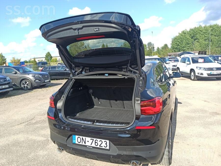 Black BMW X2 2019 in Daugavpils, with an engine capacity of 2.00 L and mileage of 0 thousand km for 20300 €, photo 11 on AUTOMOTO.COM.LV