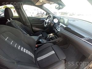 Black BMW X2 2019 in Daugavpils, with an engine capacity of 2.00 L and mileage of 0 thousand km for 20300 €, photo 19 on AUTOMOTO.COM.LV