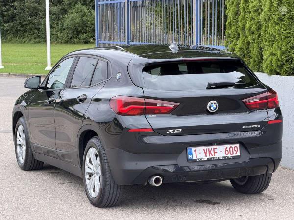Melns BMW X2 2020 Viļņa, ar dzinēja tilpumu 1.50 L un nobraukumu 159 tūkst. km par 19000 €, foto 2 vietnē AUTOMOTO.COM.LV