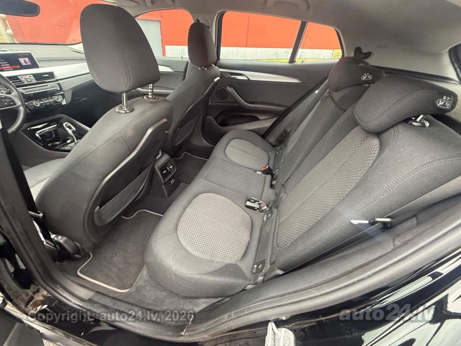 Melns BMW X2 2022 Viljandi, ar dzinēja tilpumu 1.50 L un nobraukumu 67 tūkst. km par 19999 €, foto 13 vietnē AUTOMOTO.COM.LV