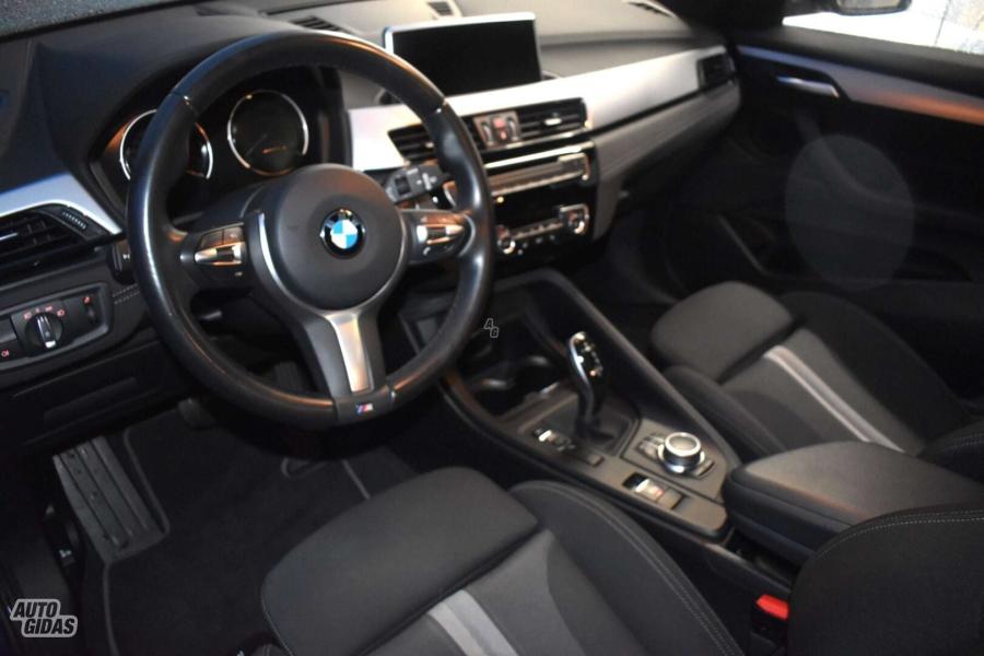 Blue BMW X2 2021 in Kaunas, with an engine capacity of 2.00 L and mileage of 47 thousand km for 31961 €, photo 15 on AUTOMOTO.COM.LV