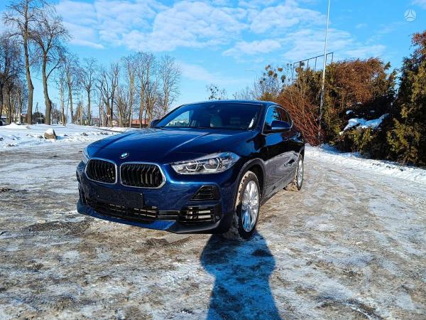 Zils BMW X2 2018 Kauņa, ar dzinēja tilpumu 2.00 L un nobraukumu 165 tūkst. km par 14950 €, foto 1 vietnē AUTOMOTO.COM.LV