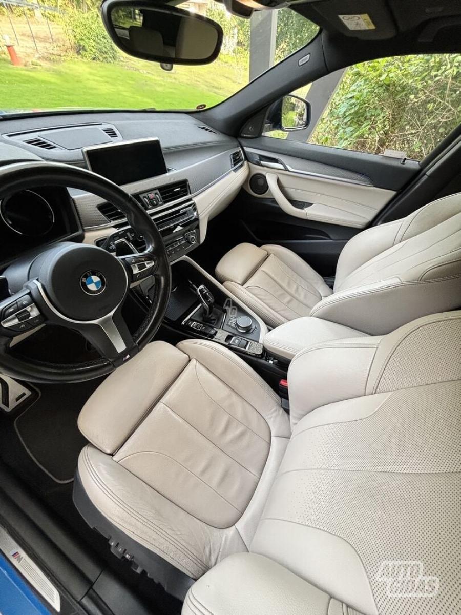 Blue BMW X2 2018 in Vilnius, with an engine capacity of 2.00 L and mileage of 96 thousand km for 22000 €, photo 19 on AUTOMOTO.COM.LV