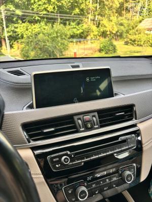 Blue BMW X2 2018 in Vilnius, with an engine capacity of 2.00 L and mileage of 96 thousand km for 22000 €, photo 25 on AUTOMOTO.COM.LV