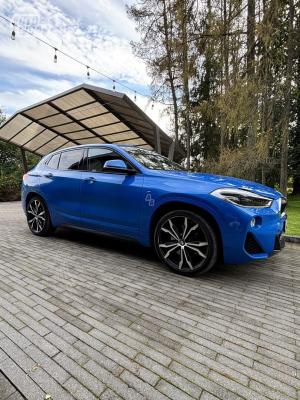 Blue BMW X2 2018 in Vilnius, with an engine capacity of 2.00 L and mileage of 96 thousand km for 22000 €, photo 5 on AUTOMOTO.COM.LV