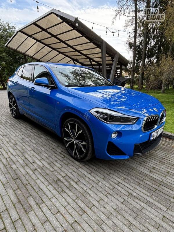 Blue BMW X2 2018 in Vilnius, with an engine capacity of 2.00 L and mileage of 96 thousand km for 22000 €, photo 6 on AUTOMOTO.COM.LV
