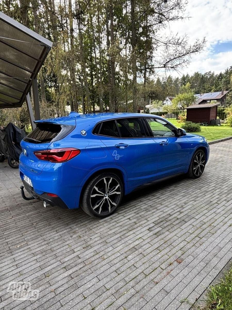 Blue BMW X2 2018 in Vilnius, with an engine capacity of 2.00 L and mileage of 96 thousand km for 22000 €, photo 8 on AUTOMOTO.COM.LV