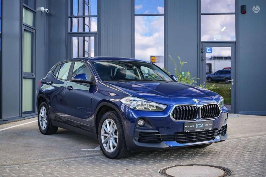 Blue BMW X2 2019 in Kaunas, with an engine capacity of 2.00 L and mileage of 128 thousand km for 14950 €, photo 1 on AUTOMOTO.COM.LV