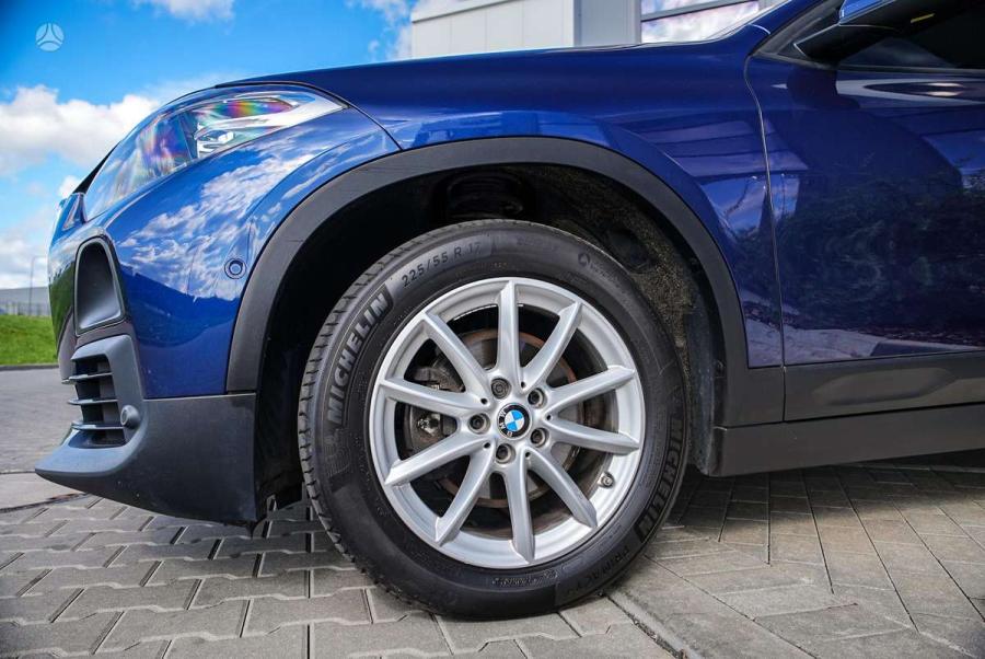 Blue BMW X2 2019 in Kaunas, with an engine capacity of 2.00 L and mileage of 128 thousand km for 14950 €, photo 5 on AUTOMOTO.COM.LV