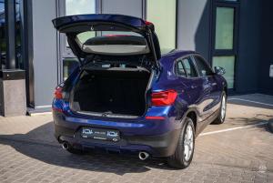 Blue BMW X2 2019 in Kaunas, with an engine capacity of 2.00 L and mileage of 128 thousand km for 14950 €, photo 10 on AUTOMOTO.COM.LV