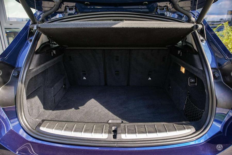 Blue BMW X2 2019 in Kaunas, with an engine capacity of 2.00 L and mileage of 128 thousand km for 14950 €, photo 11 on AUTOMOTO.COM.LV