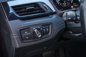 Blue BMW X2 2019 in Kaunas, with an engine capacity of 2.00 L and mileage of 128 thousand km for 14950 €, photo 26 on AUTOMOTO.COM.LV