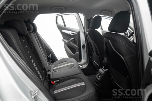 BMW X2 2018 in Tallinn, with an engine capacity of 2.00 L and mileage of 135 thousand km for 16499 €, photo 9 on AUTOMOTO.COM.LV