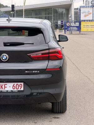 BMW X2 2020 in Vilnius, with an engine capacity of 1.50 L and mileage of 159 thousand km for 19000 €, photo 5 on AUTOMOTO.COM.LV
