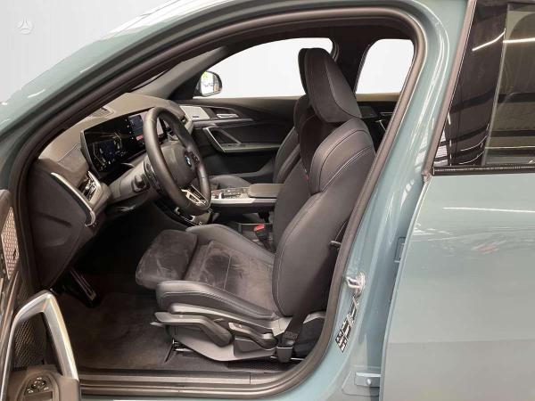 Zaļš BMW X2 2024 Kauņa, ar dzinēja tilpumu 2.00 L un nobraukumu 31 tūkst. km par 44500 €, foto 9 vietnē AUTOMOTO.COM.LV