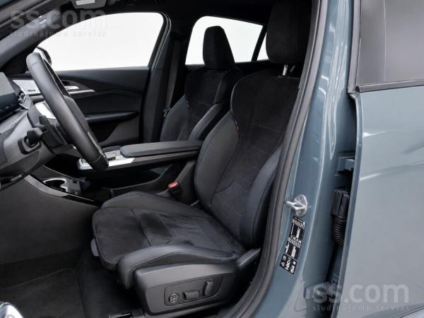 Green BMW X2 2025 in Riga, with an engine capacity of 2.00 L and mileage of 26 thousand km for 42900 €, photo 8 on AUTOMOTO.COM.LV