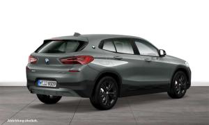 Pelēks BMW X2 2022 Kauņa, ar dzinēja tilpumu 1.50 L un nobraukumu 19 tūkst. km par 30997 €, foto 2 vietnē AUTOMOTO.COM.LV