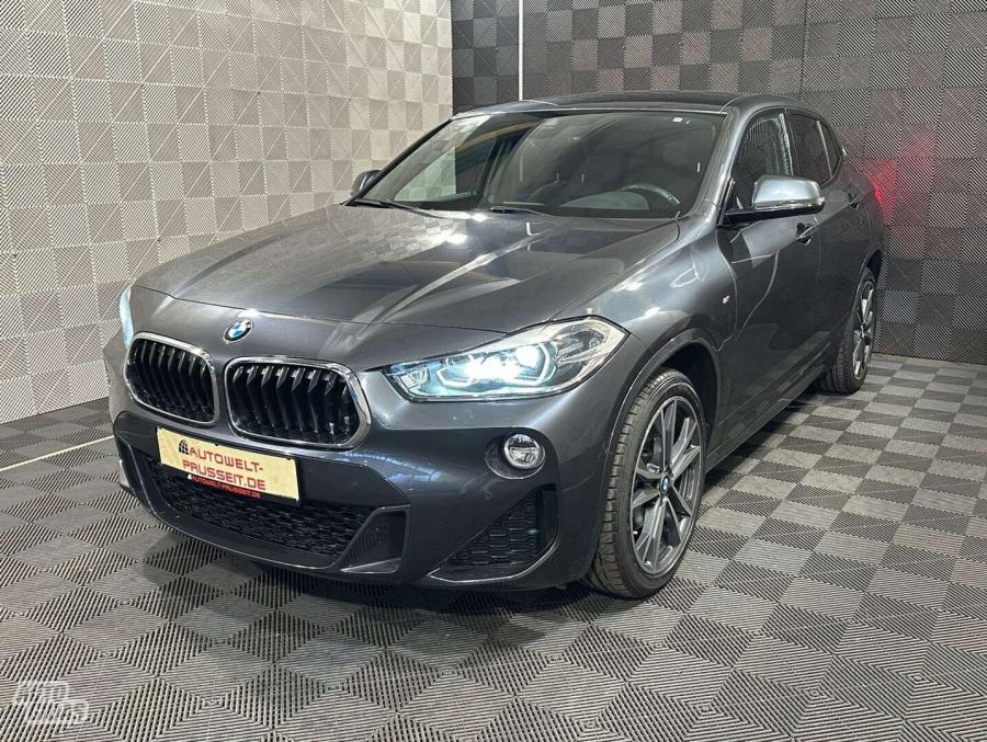 Grey BMW X2 2018 in Kaunas, with an engine capacity of 1.50 L and mileage of 50 thousand km for 26489 €, photo 2 on AUTOMOTO.COM.LV