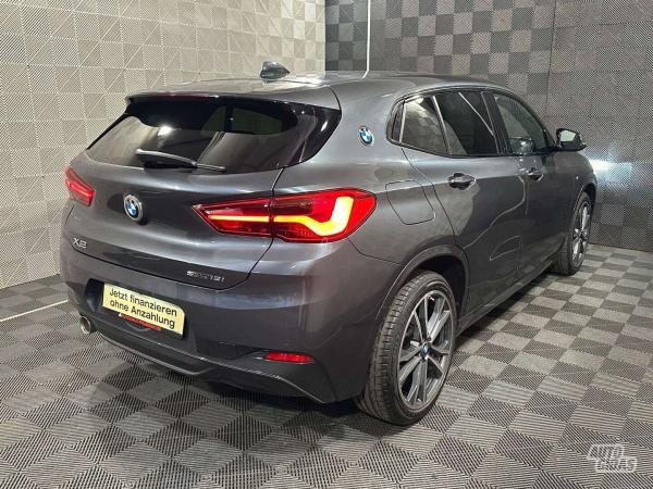 Grey BMW X2 2018 in Kaunas, with an engine capacity of 1.50 L and mileage of 50 thousand km for 26489 €, photo 4 on AUTOMOTO.COM.LV