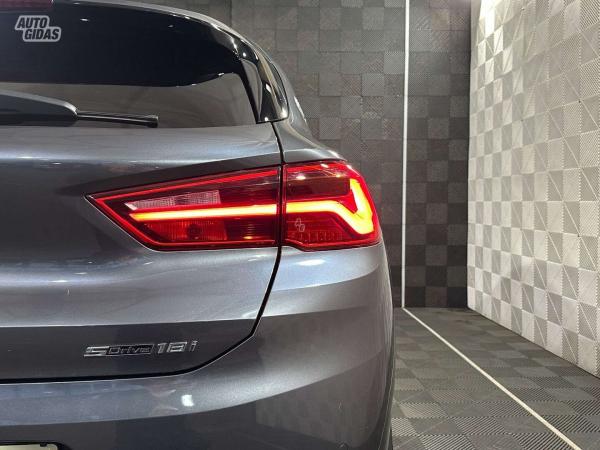 Grey BMW X2 2018 in Kaunas, with an engine capacity of 1.50 L and mileage of 50 thousand km for 26489 €, photo 8 on AUTOMOTO.COM.LV