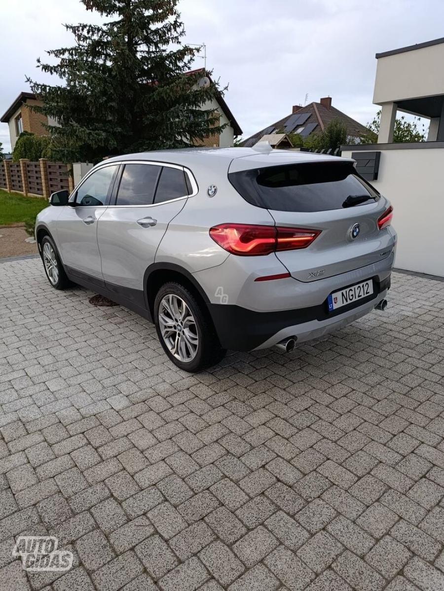 Grey BMW X2 2018 in Siauliai, with an engine capacity of 2.00 L and mileage of 144 thousand km for 15550 €, photo 3 on AUTOMOTO.COM.LV